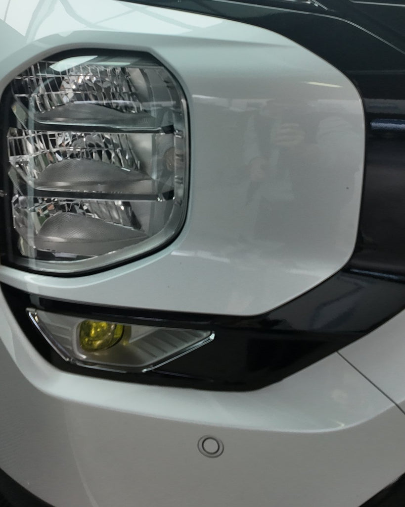 Mitsubishi Outlander ZM Fog Light Overlay 2021-2025+ – 21OVERLAYS